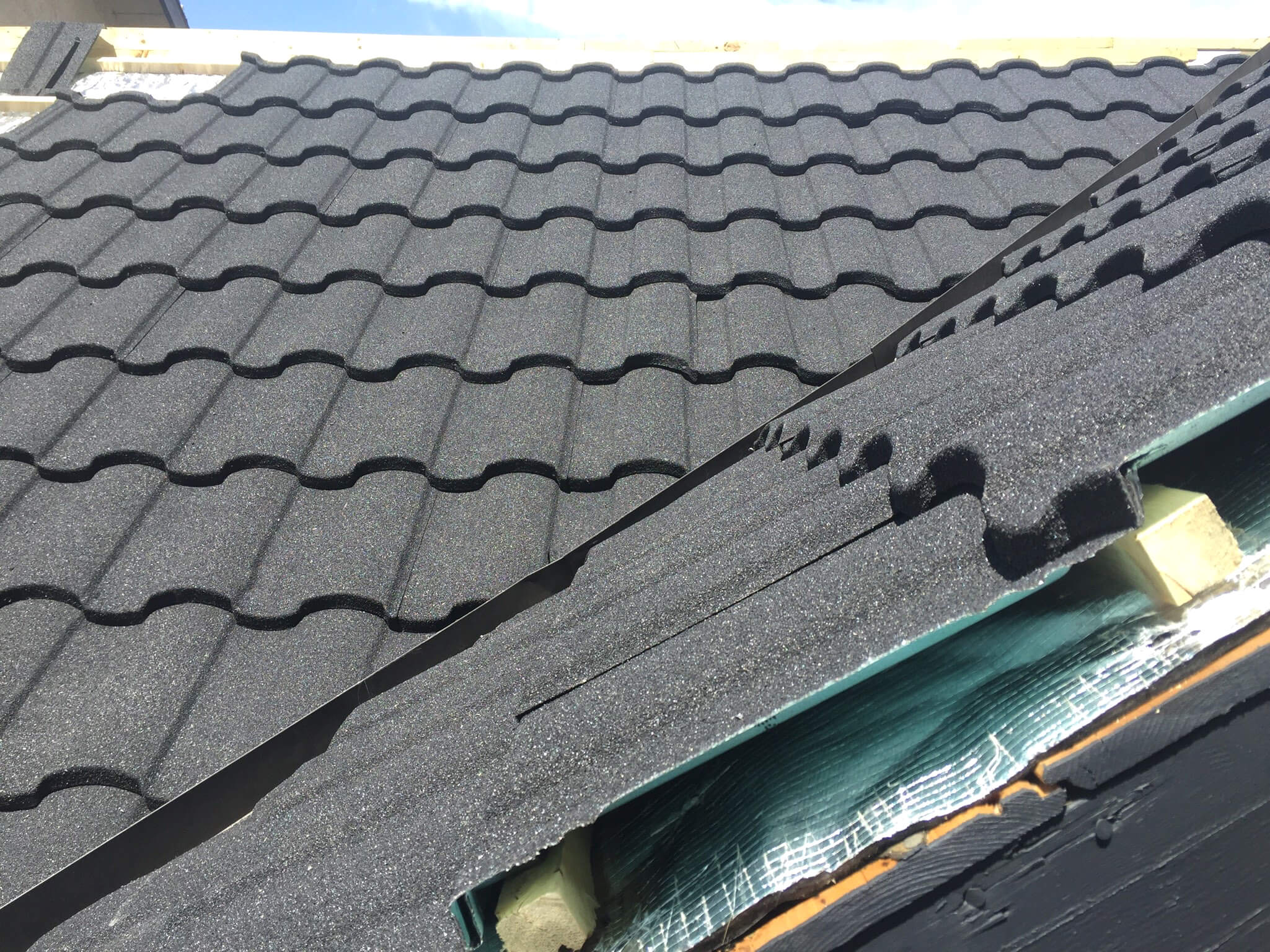 Keep cool with Tilcor’s Class A roofing system